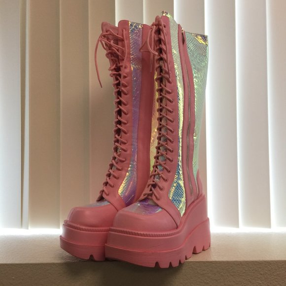 LASR | Shoes | Pre Loved Pink Poison Platform Boots Pnk6 Sh248 | Poshmark